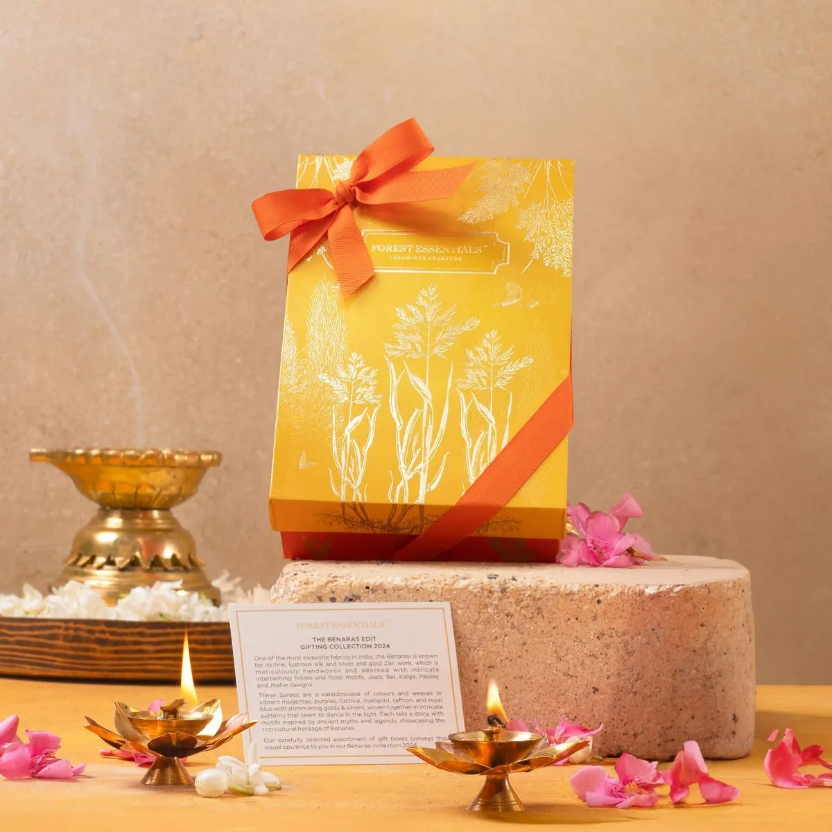 Forest Essentials Lustre Illuminating Soundarya Gift Set
