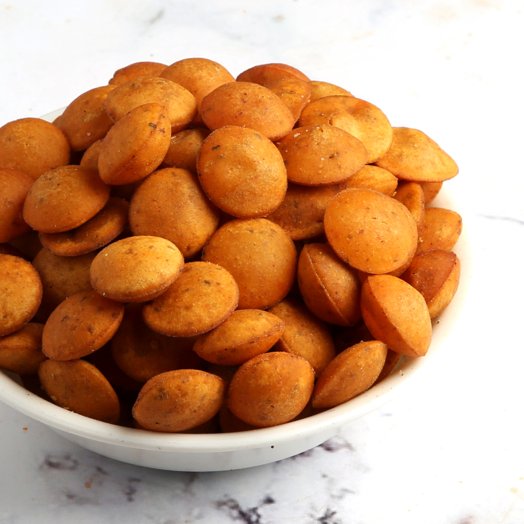Ganesh Gruh Udyog Mini Math Puri