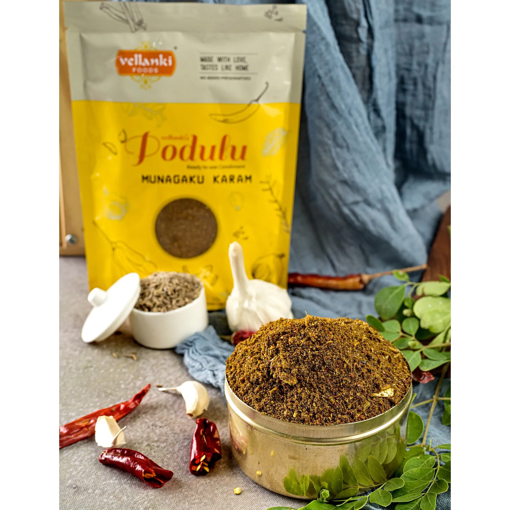 Vellanki Foods Munaga Akku Karam